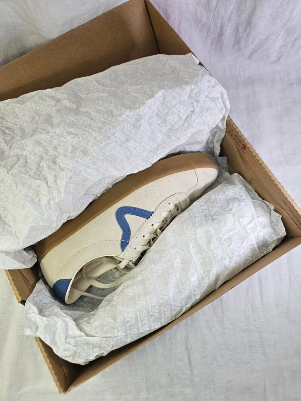 Vans | Shoes | Vans Sport Low Gum Pop White Navy Suede Skate Sneakers ...